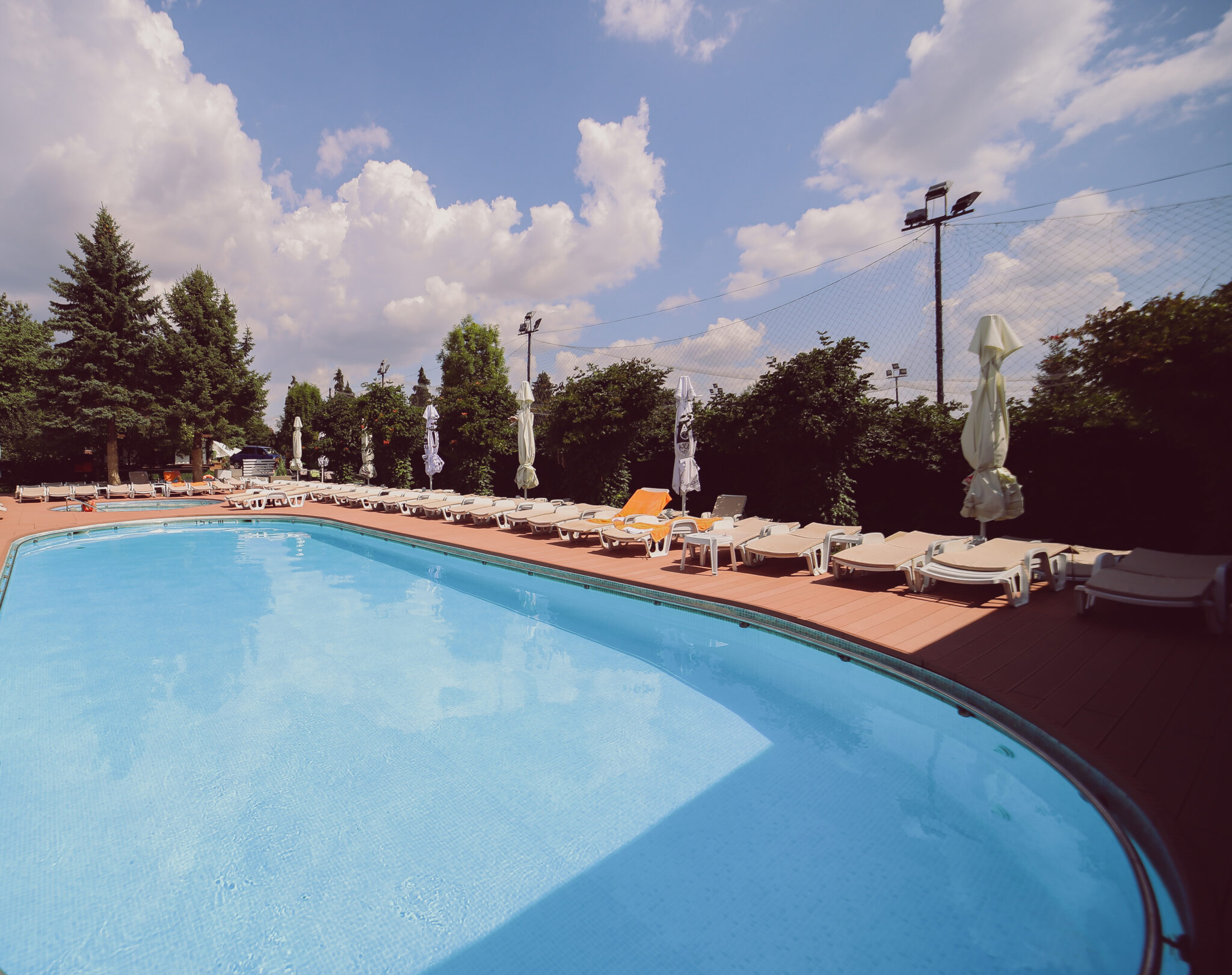 Cazare în Bacău - Hotel Karo - ★★★ Restaurant | Terasa | Parcare